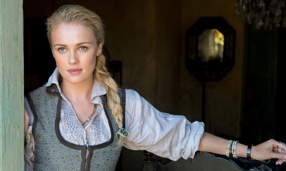 10 λόγοι που αγαπάμε να μισούμε την Eleanor Guthrie από τη σειρά Black ...